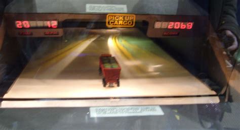 Midway 18 Wheeler Eighteen Wheeler 1979 Coin Operated Arcade Driving Game
