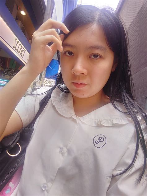 26歲出街素顏扮jk仲要真係比人以為係學生🫣🫣