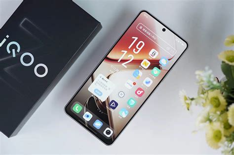 Vivo iQOO Z9 Turbo Plus Chip Dimensity 9300 Giá Rẻ