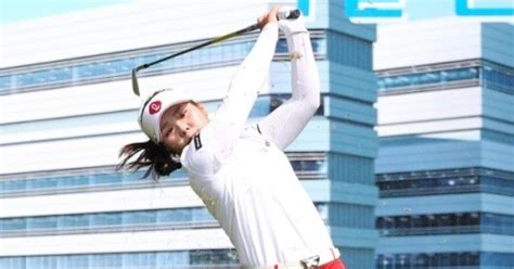 슬로모션 챔피언 스윙 이소영의 하이 피니시 드라이버 샷