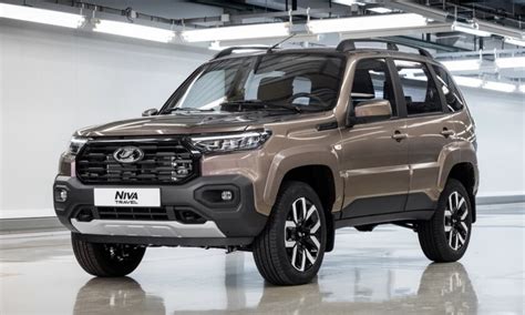 新款 Lada Niva Travel 2025：更新的发动机、技术改进和发布日期