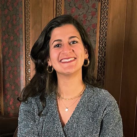 Dina El Husseiny Abdelsalam Gallery Assistant Farrell Centre Linkedin