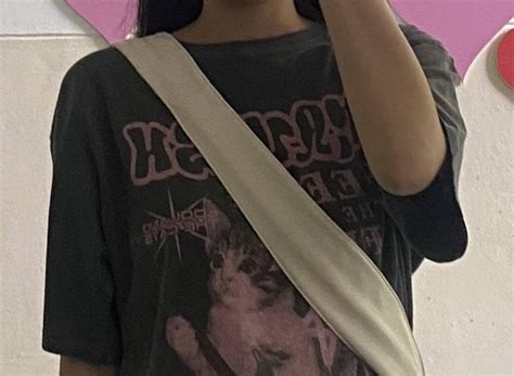 나 티셔츠 후기 올릴려고 사진을 찍었는데 인스티즈instiz 일상 카테고리