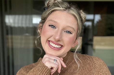 Streamers On The Rise For Happyhappygal Fortnite Fits Her Like A