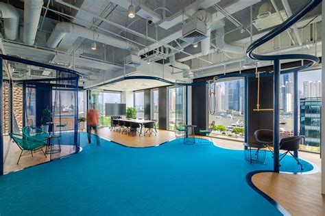 تقسیم بندی فضای اداری با پارتیشن های شیشه ای آرل