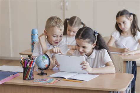Smart Classrooms In The Uae Are Shaping The Future Of Learning Education