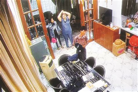 Nug ၊ Crph တို့၏လက်ဝေခံ Pdf အမည်ခံ အကြမ်းဖက်သမားများ၏ မတရားခြိမ်းခြောက် ဖမ်းဆီးခြင်းခံခဲ့ရသည့