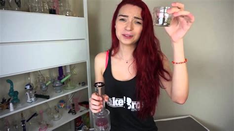 Hot Girl Purple Weed Nice Bong Paradise Youtube