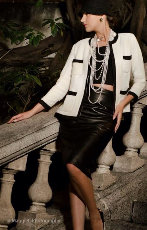 Anna Y Quest Artists Models