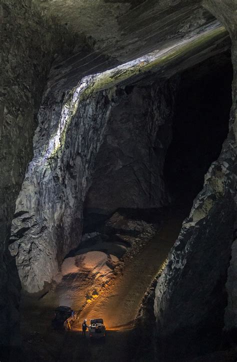 Expansive Size Of An Underground Limestone Mine Download Scientific
