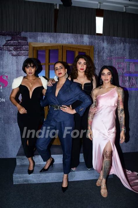 Sayani Gupta Kirti Kulhari Maanvi Gagroo Vj Bani Spotted At The