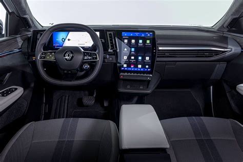 Nous avons testé le nouveau Renault Scenic électrique Les Echos