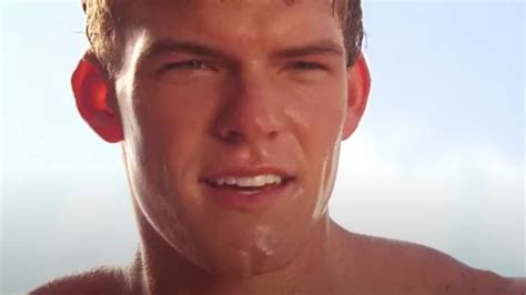 Why Jack Reacher From Amazons Reacher Looks So Familiar