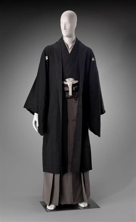 Mans Kimono Japanese Traditional Dress Traditional Fashion Traditional Outfits Black Kimono