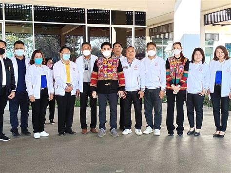 ลุงป้อม ถึงลำปางยิ้มร่า เจอหน้า ธรรมนัส