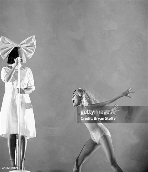 388 Maddie Ziegler Sia Photos And High Res Pictures Getty Images