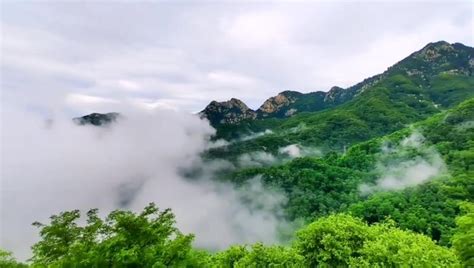 天接云涛连晓雾星河欲转千帆舞 via 你好泰安 旅游 地域奇趣 好看视频