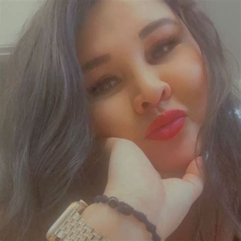 Lizz Robles Lizeth088 • Threads Say More