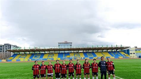 Ağrılı Iş Insanı Cemal Kayadan Kadın Futboluna Anlamlı Destek Ağrı
