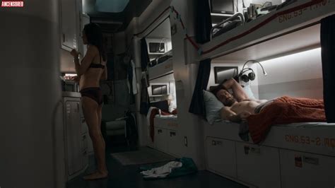 Naked Jennifer Connelly In Snowpiercer