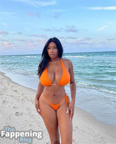 Vivipanameraofficial Vivipanamera Nude Leaks Onlyfans Photo 8