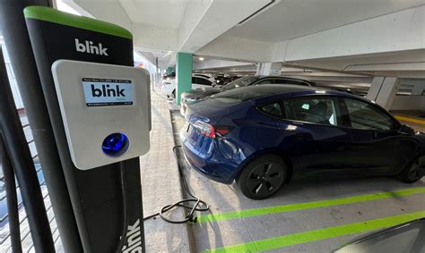 Can You Charge A Tesla On The Blink Network
