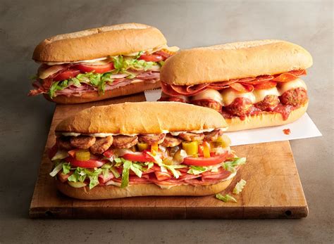 8 Fast Food Chains That Serve The Best Hot Subs