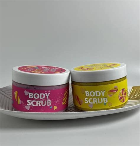 💞Декоративна і доглядова косметика Цукровий Body Scrub ніжне оновлення твоєї шкіри Поринь