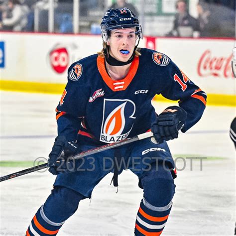 Chicago Blackhawks 2025 2026 100 Years Of Hockey Sivu 3 Jatkoajan