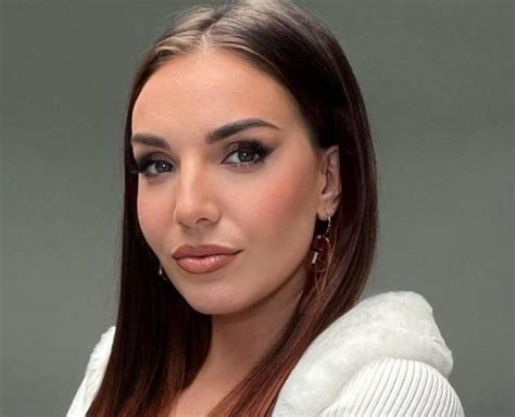 Inés Hernand El Camino Hacia El Éxito Multifacético Y El Impacto Inspirador Mexikpop