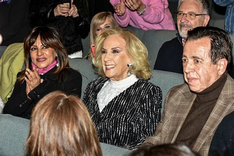 Mirtha Legrand Fue A Ver A Nacha Guevara Al Teatro “estoy Emocionada