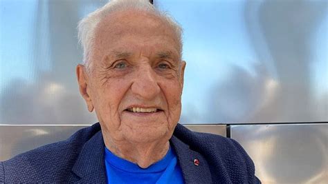 I Respond To Every Fucking Detail Of The Time Were In Says Frank Gehry