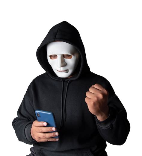 Un Hacker Enmascarado Anónimo Está Utilizando Teléfonos Inteligentes Para Penetrar Datos