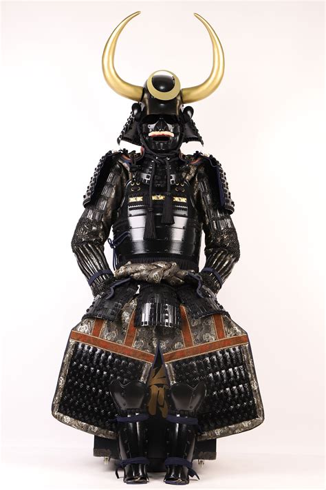 Special Handmade Black Japanese Samurai Armor With Golden Bull Antler