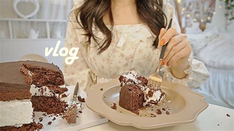 Vlog ㅣ 연말 자취요리 일상 🍰 초코 케이크 셀프 생일상 짜장밥 따끈한 우동 🍜 도시락 싸서 출근하기 Youtube