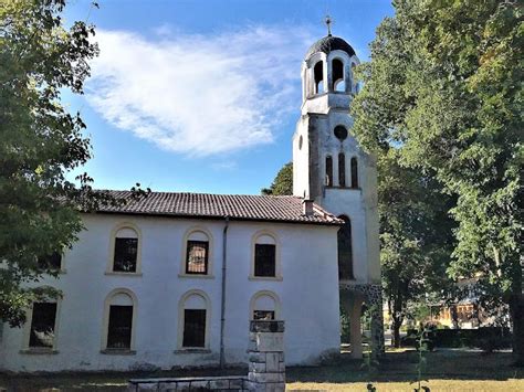 16 отзива за Храм „Успение Богородично“ църква в Бургас Бургас