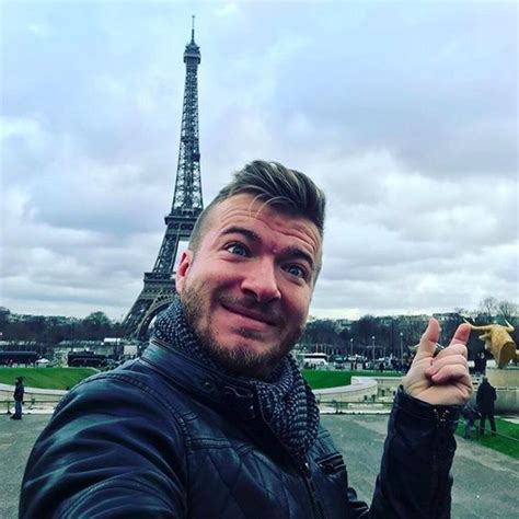 Foto Niekdajšia Detská Hviezda Madej Sa OŽenil Manželkou Je