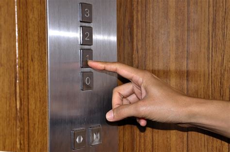 Premium Photo Cropped Hand Pressing Keypad