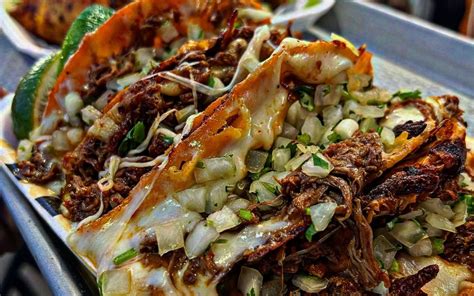 8 Lugares Para Comer Quesabirrias En Cdmx Y Puebla México Ruta Mágica
