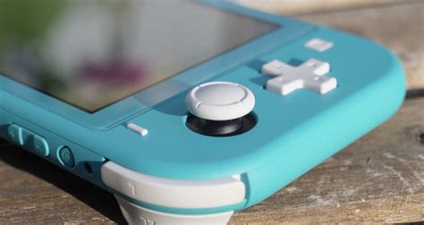 Modders는 1080p Oled 화면을 스위치 라이트에 성공적으로 설치합니다 Gamingdeputy Korea