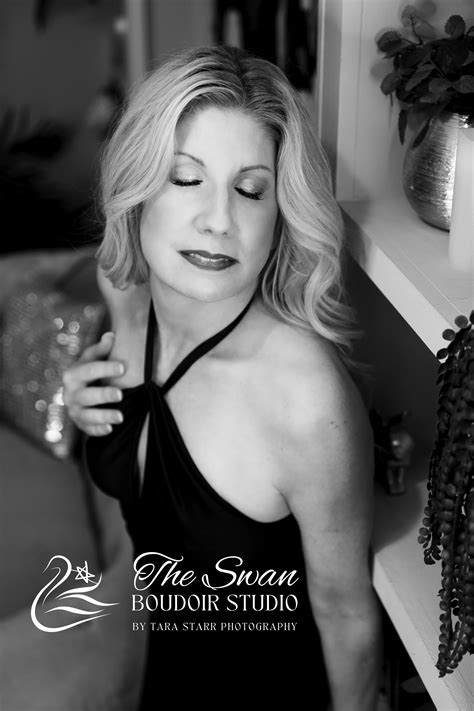 Boudoir Photography Sessions In Reading Massachusetts — Tara Starr Photography