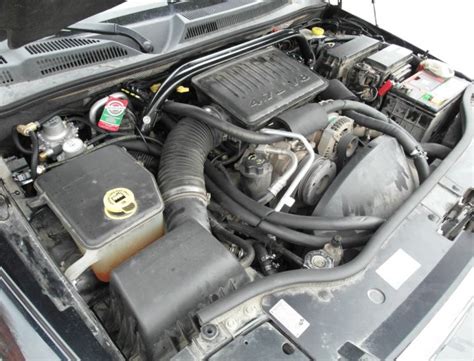 Установка ГБО на Jeep Commander Powertech V8 Элитгаз Екатеринбург