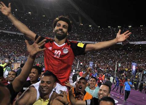 ماكمانامان عن دور صلاح مع منتخب مصر مثل ميسي ورونالدو يحمل آمال بلاده