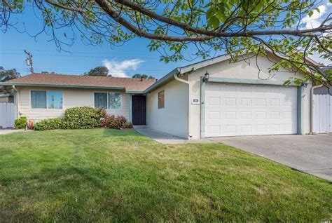 966 Nightingale Dr Fairfield Ca 94533 Redfin