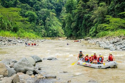 Whitewater Rafting In Costa Rica Expert Vagabond