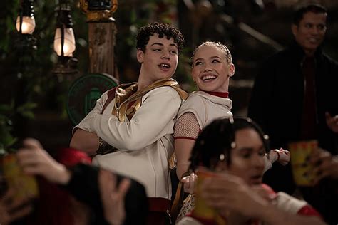 ゾンビーズ4 バンパイアたちの夜明け 作品情報・キャスト・あらすじ 映画 Com