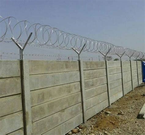 Concrete Interlocking Boundary Wall At ₹ 90sq Ft In Meerut Id 2852708288297