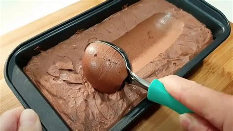 Домашен шоколадов сладолед с 3 съставки Ще си оближете пръстите