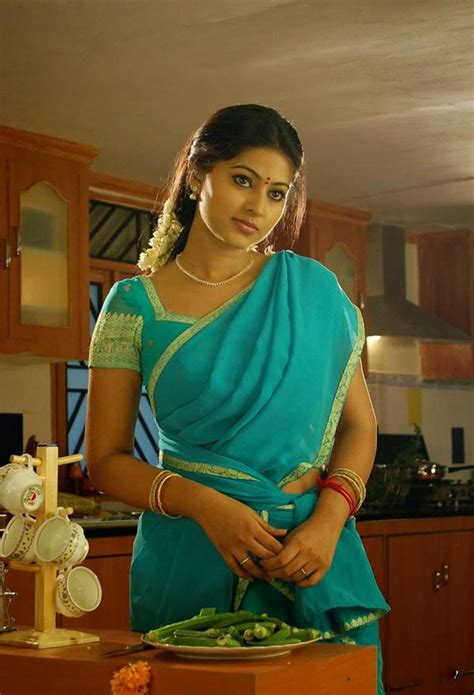 Sneha Hot Actress Ever In Tamil Film Industries Welcomenri