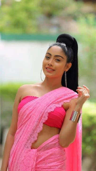 කොහොමද එයාගෙ ලස්සන 🥰 ආසම නිලියක් Viral Youtube